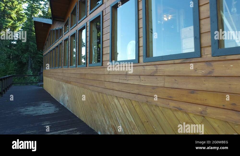 Many windows Stock Videos & Footage - HD and 4K Video Clips - Alamy