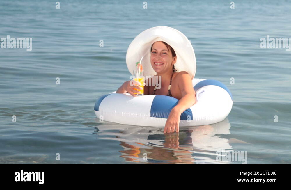 Innertube on white Stock Videos & Footage - HD and 4K Video Clips - Alamy