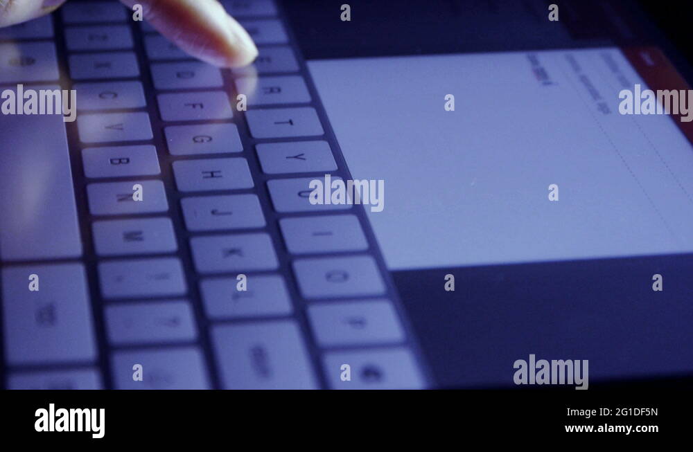 Virtual Keyboard,Typing an email on a touchscreen keyboard,Shallow ...