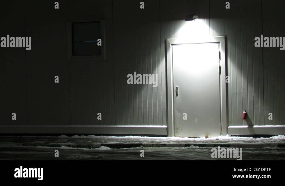 Door lantern Stock Videos & Footage - HD and 4K Video Clips - Alamy