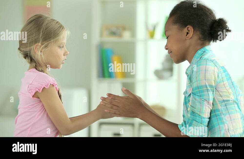 Quick reflexes Stock Videos & Footage - HD and 4K Video Clips - Alamy