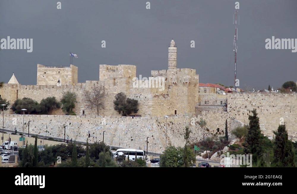 David castle Stock Videos & Footage - HD and 4K Video Clips - Alamy