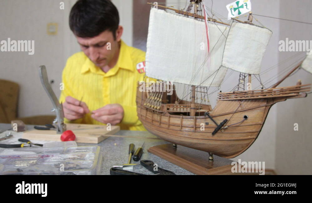Model shipbuilding Stock Videos & Footage - HD and 4K Video Clips - Alamy
