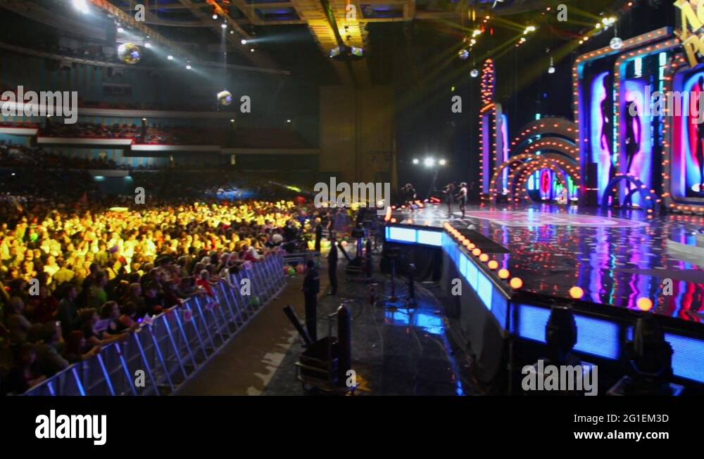 Pop group Stock Videos & Footage - HD and 4K Video Clips - Alamy