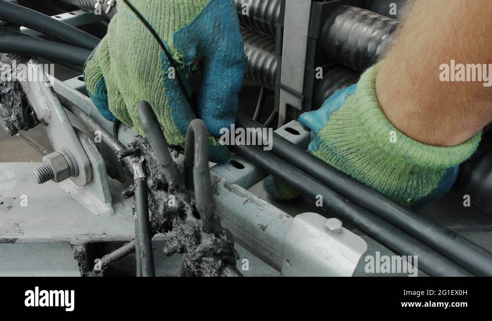 Cable cables cabling Stock Videos & Footage - HD and 4K Video Clips - Alamy