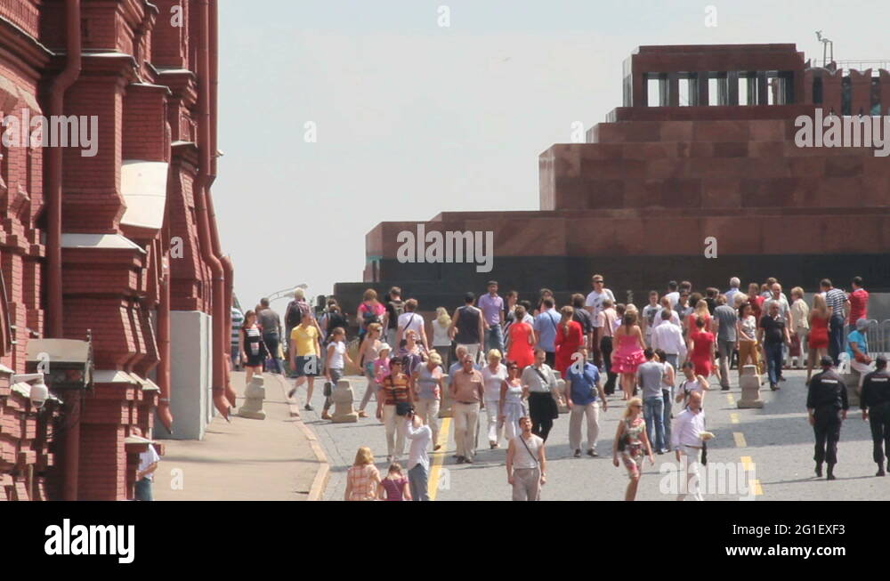 Red lenin Stock Videos & Footage - HD and 4K Video Clips - Alamy