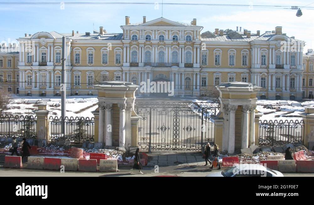 Beautiful front view of the Vorontsovsky Palace Stock Video Footage - Alamy