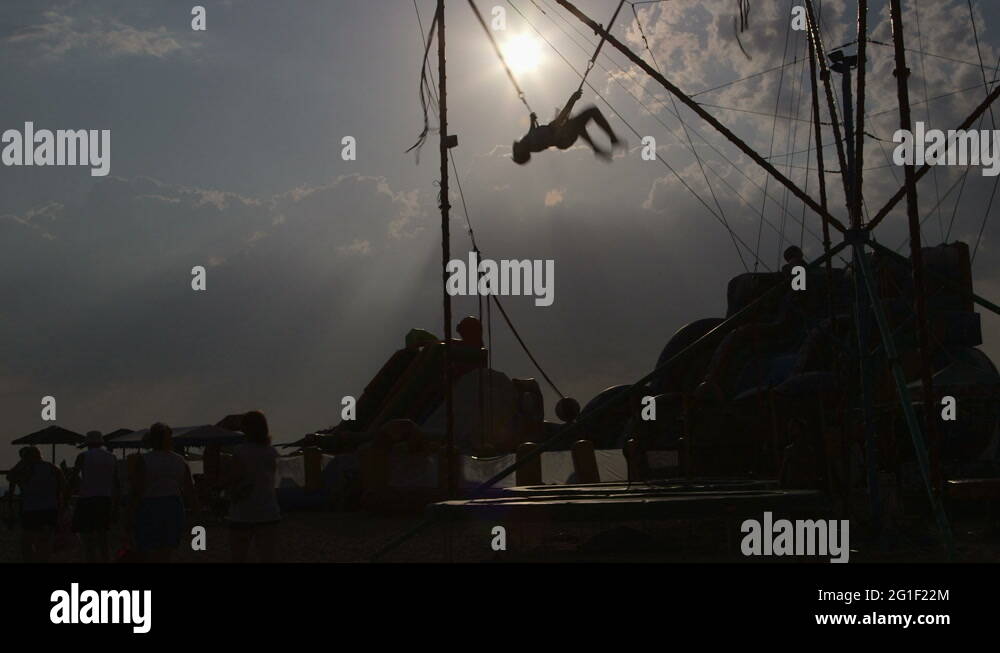 Bungee jump beach Stock Videos & Footage - HD and 4K Video Clips - Alamy
