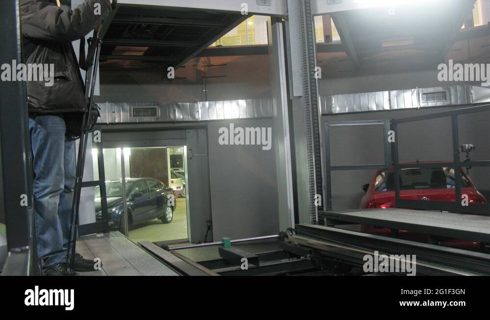 Storage tower Stock Videos & Footage - HD and 4K Video Clips - Alamy