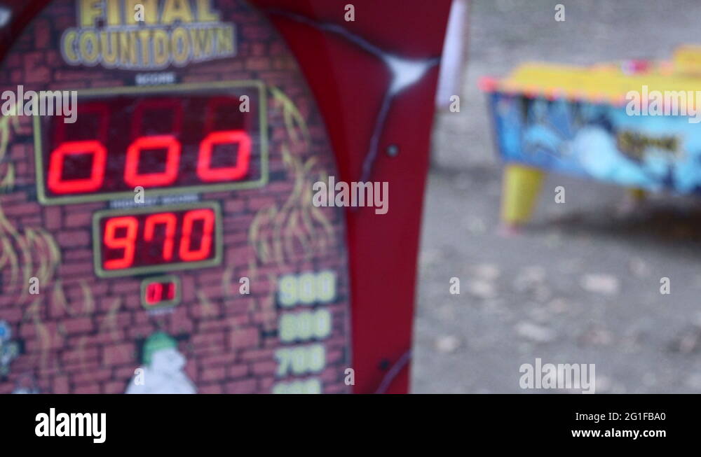 Game vending machine Stock Videos & Footage - HD and 4K Video Clips - Alamy