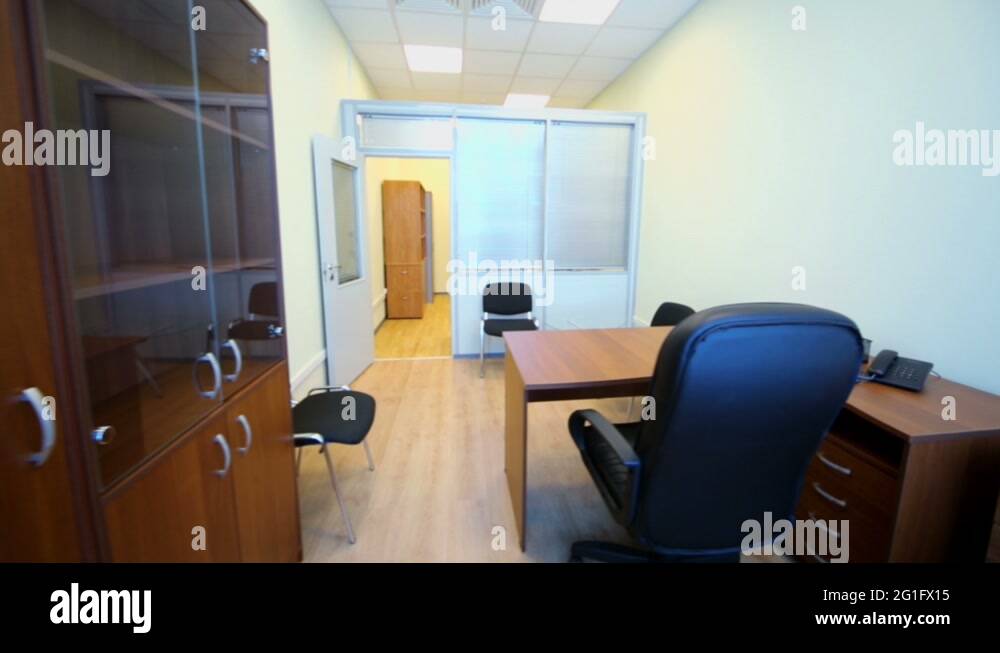 Small empty room Stock Videos & Footage - HD and 4K Video Clips - Alamy