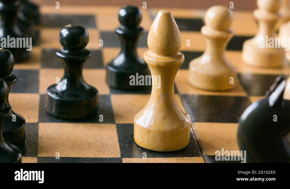 Game of chess Stock Videos & Footage - HD and 4K Video Clips - Alamy