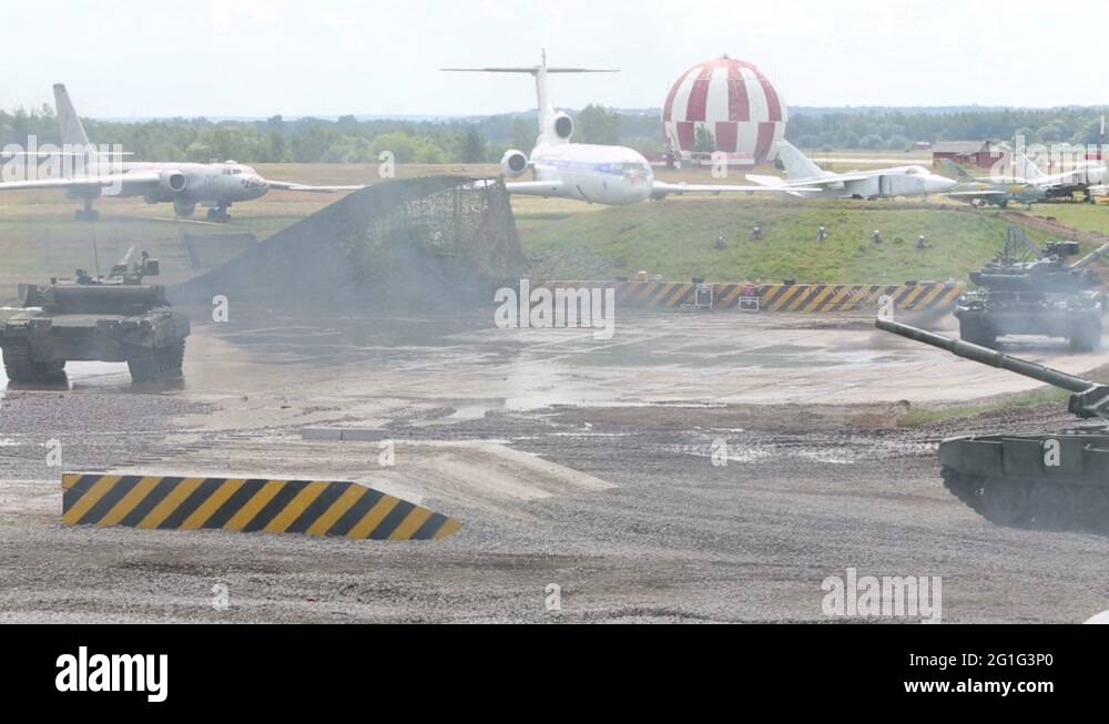 Defence and security equipment international Stock Videos & Footage ...