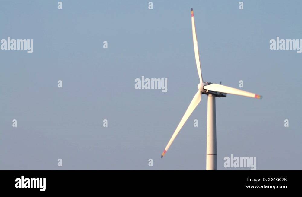 One windmill Stock Videos & Footage - HD and 4K Video Clips - Alamy