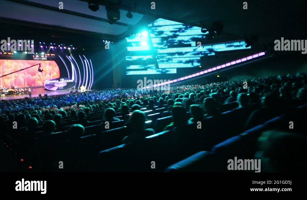 Singer on stage audience Stock Videos & Footage - HD and 4K Video Clips ...