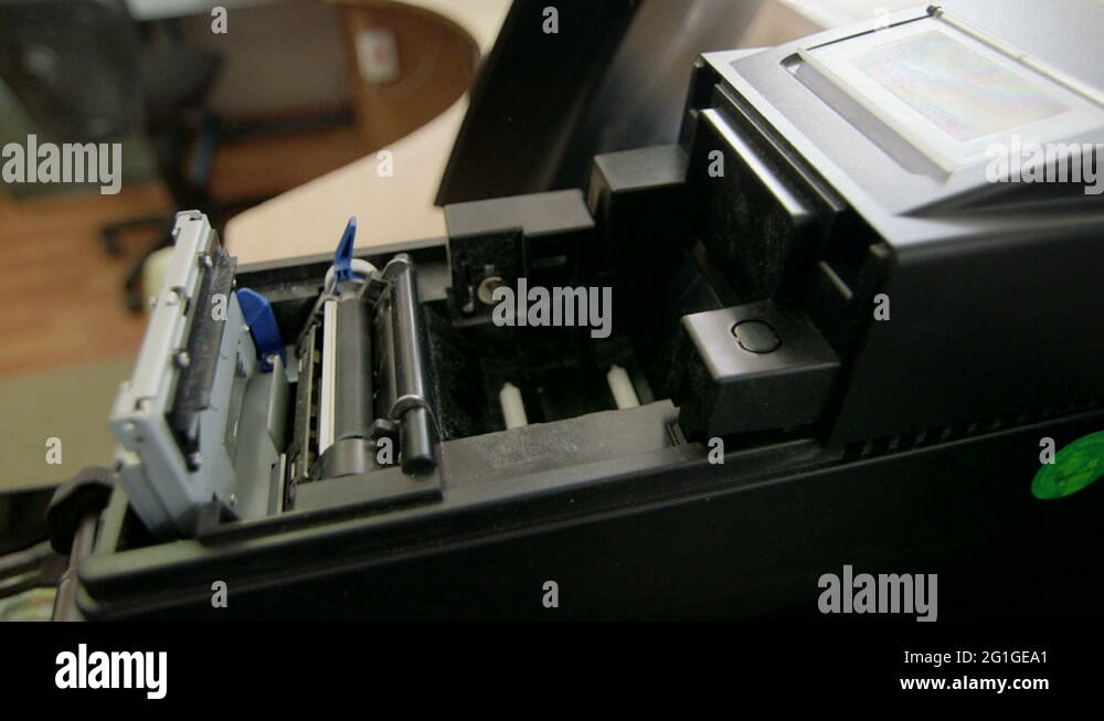 Cashier paper Stock Videos & Footage - HD and 4K Video Clips - Alamy