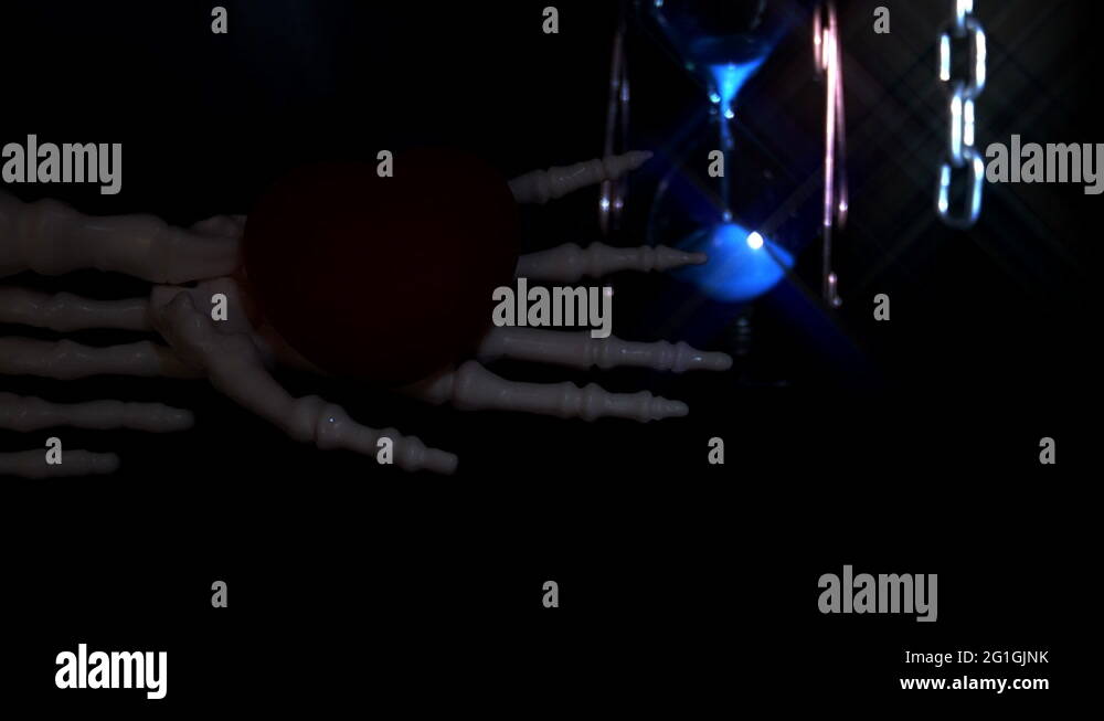 Heart skeleton Stock Videos & Footage - HD and 4K Video Clips - Alamy