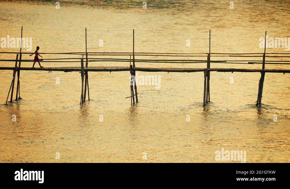 Children crossing bridge river Stock Videos & Footage - HD and 4K Video ...