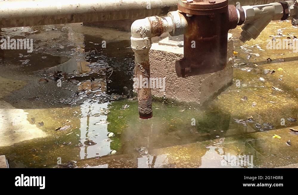 Conduit pit Stock Videos & Footage - HD and 4K Video Clips - Alamy