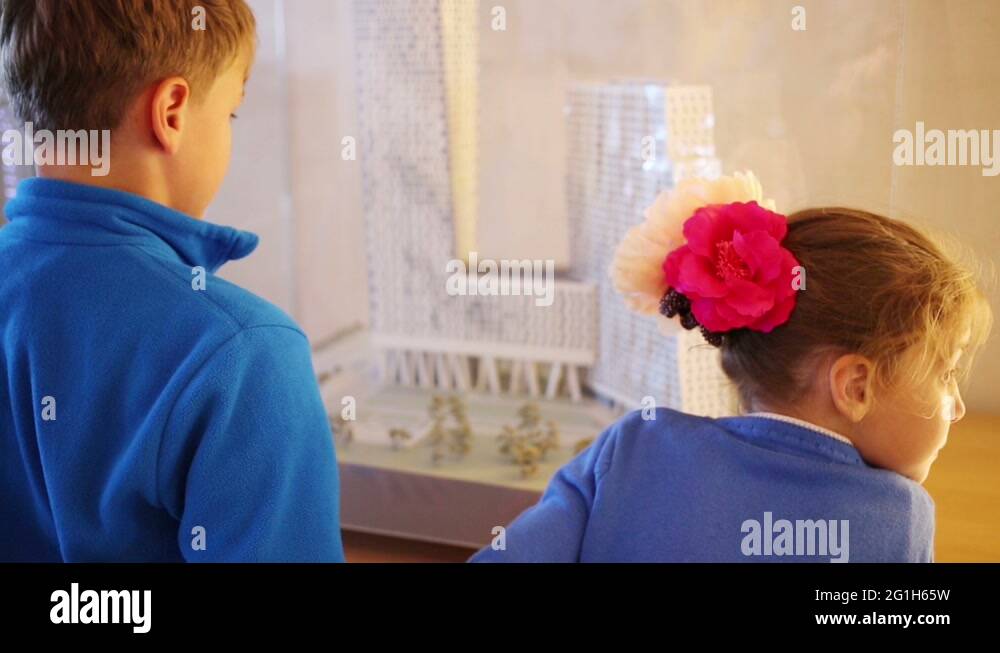 Back of boy Stock Videos & Footage - HD and 4K Video Clips - Alamy