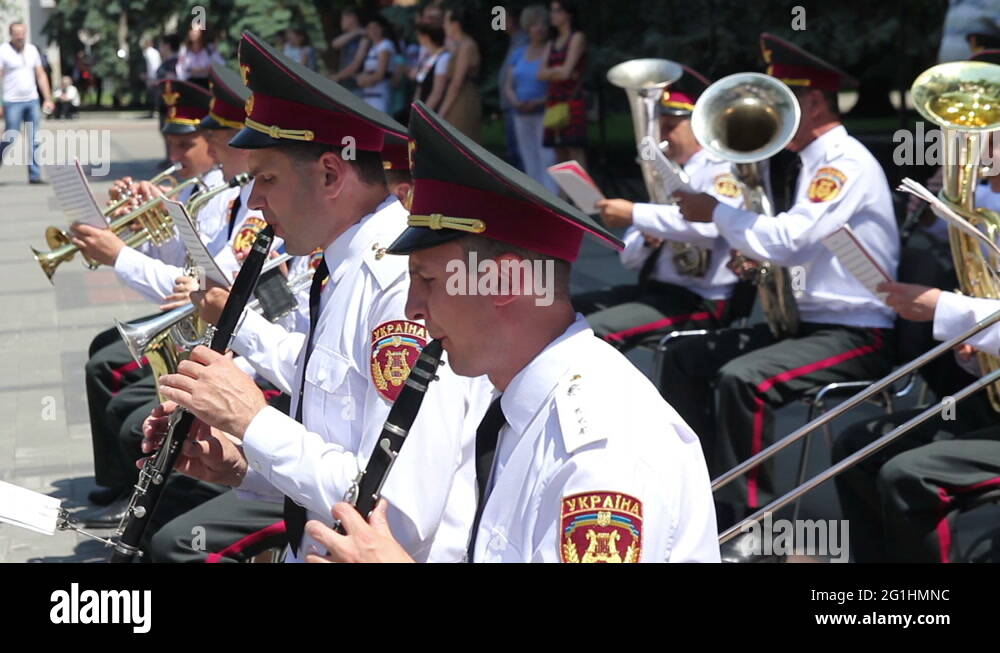 Army graduation parade Stock Videos & Footage - HD and 4K Video Clips ...