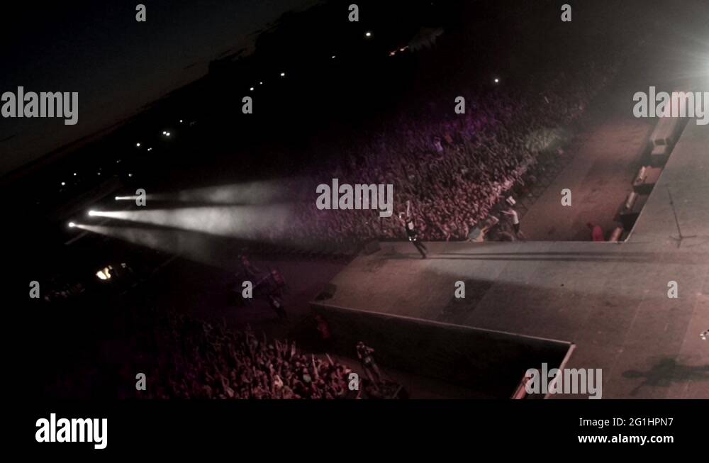 Band stage performance show artists Stock Videos & Footage - HD and 4K ...