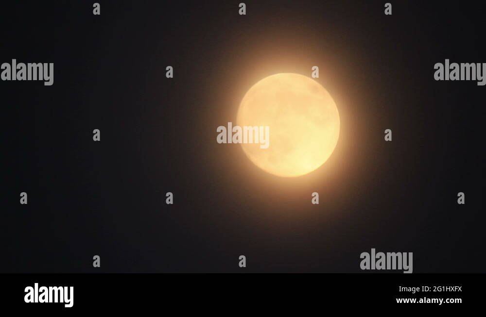 Moon aureole Stock Videos & Footage - HD and 4K Video Clips - Alamy