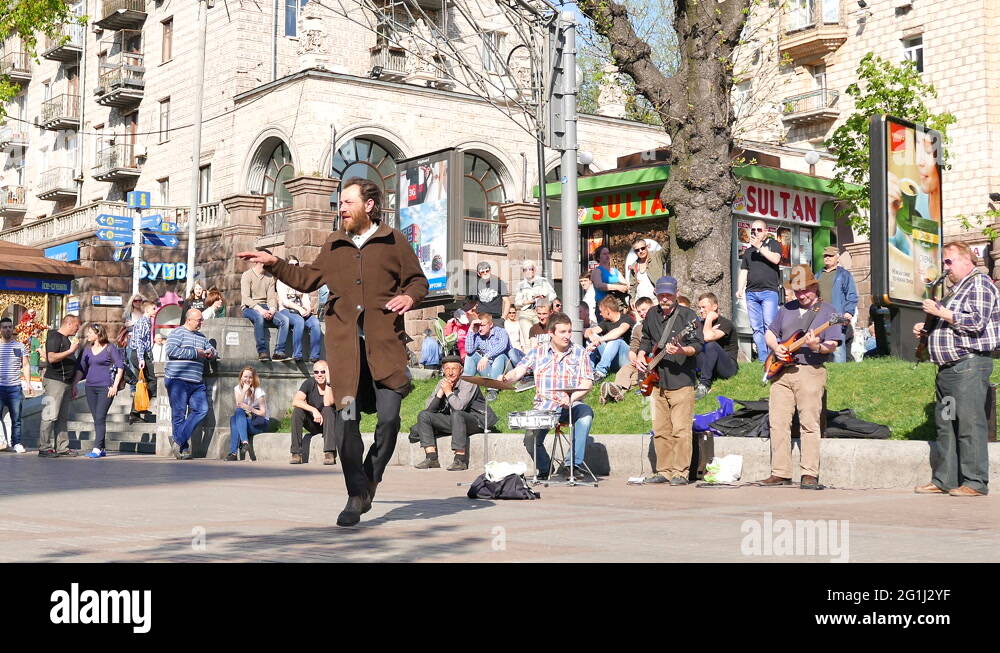 Homeless tramp Stock Videos & Footage - HD and 4K Video Clips - Alamy