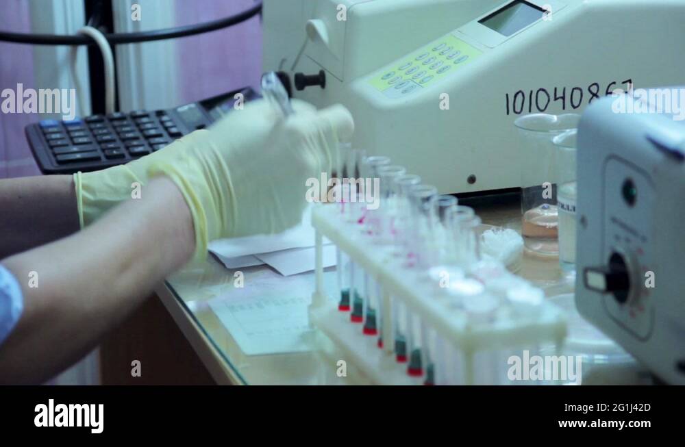 Uses of latex Stock Videos & Footage - HD and 4K Video Clips - Alamy