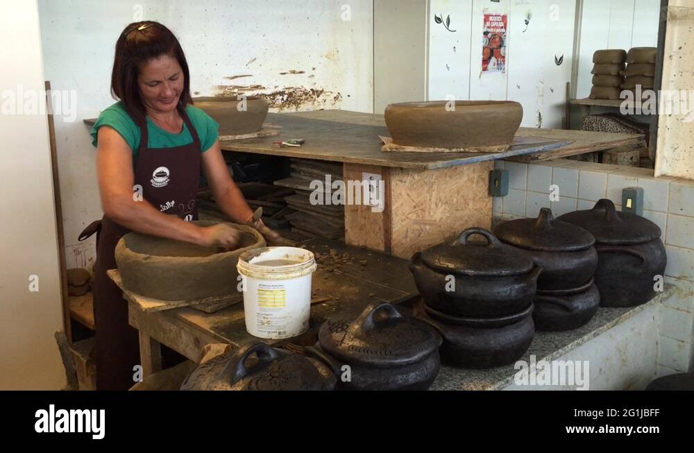 Adobe pot Stock Videos & Footage - HD and 4K Video Clips - Alamy