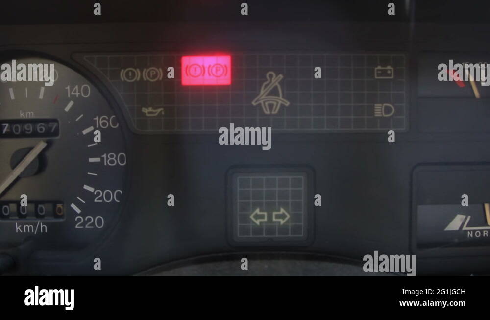 Vechicle accident Stock Videos & Footage - HD and 4K Video Clips - Alamy