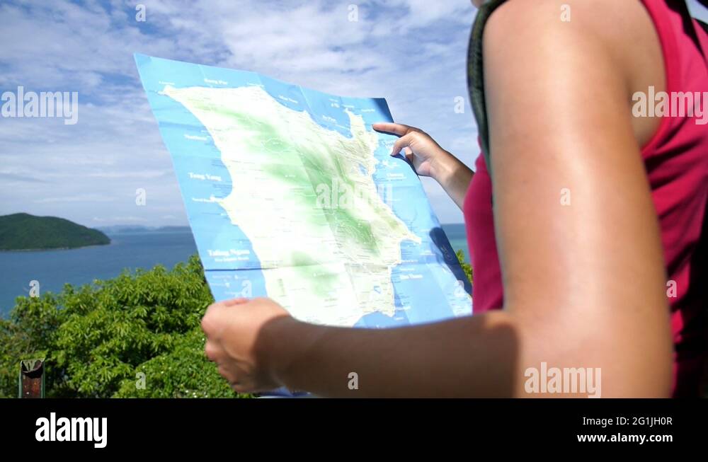 Girl looking at map Stock Videos & Footage - HD and 4K Video Clips - Alamy