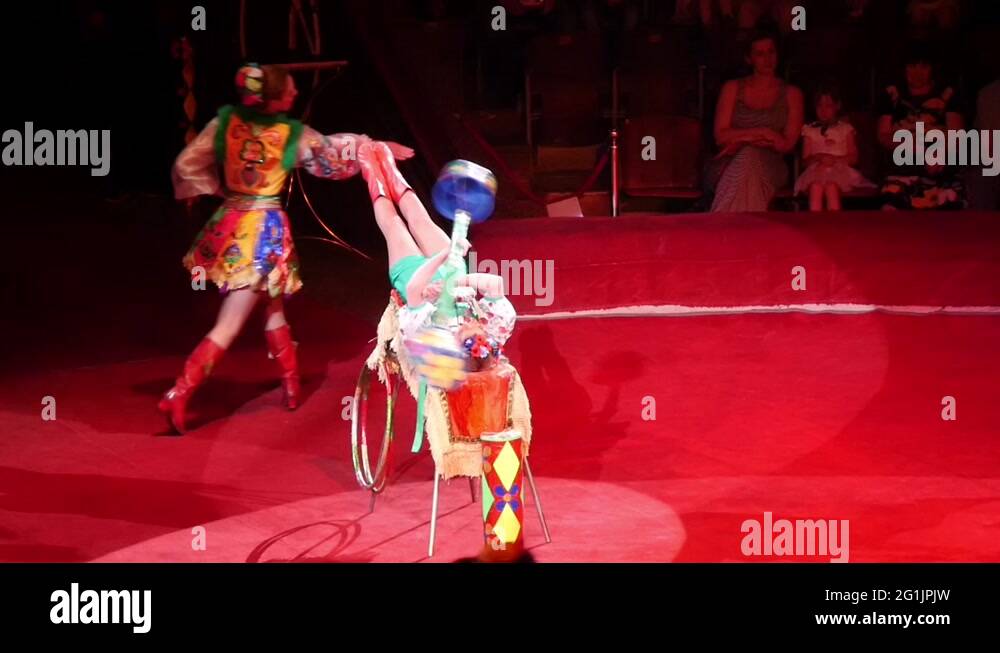 Spinning circus Stock Videos & Footage - HD and 4K Video Clips - Alamy