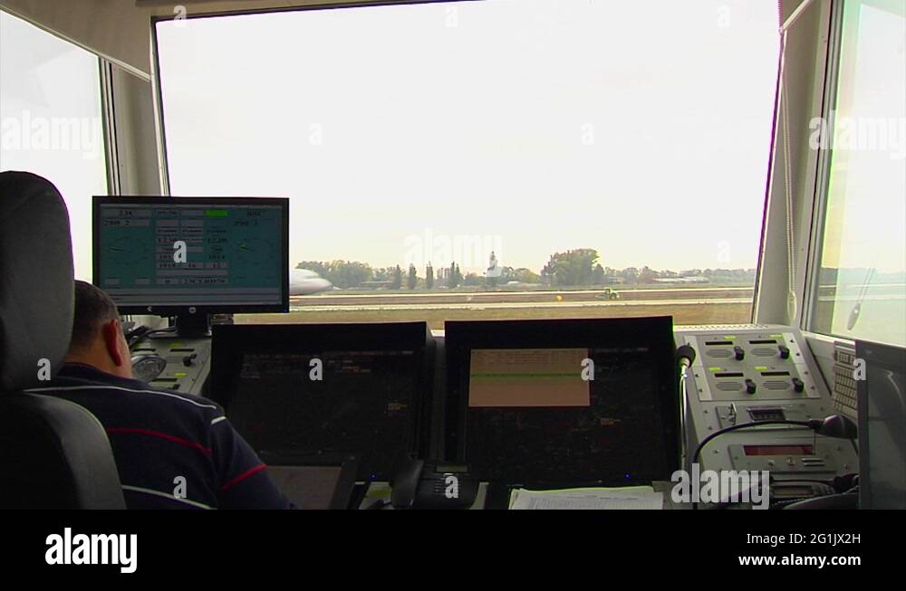 Air traffic control tower radar screen Stock Videos & Footage - HD and ...