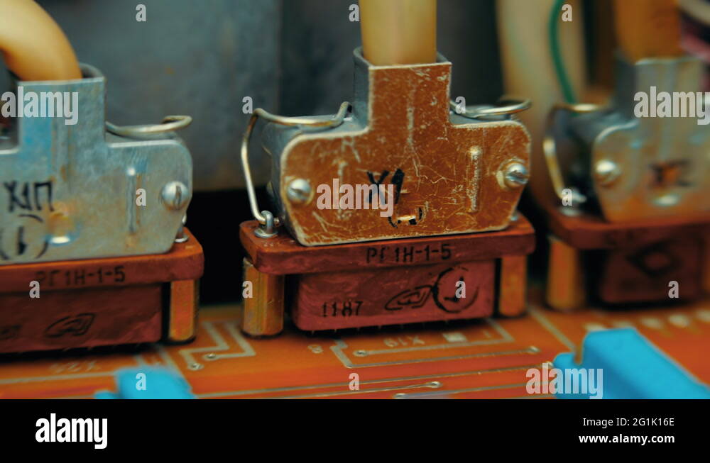 Old connectors Stock Videos & Footage - HD and 4K Video Clips - Alamy