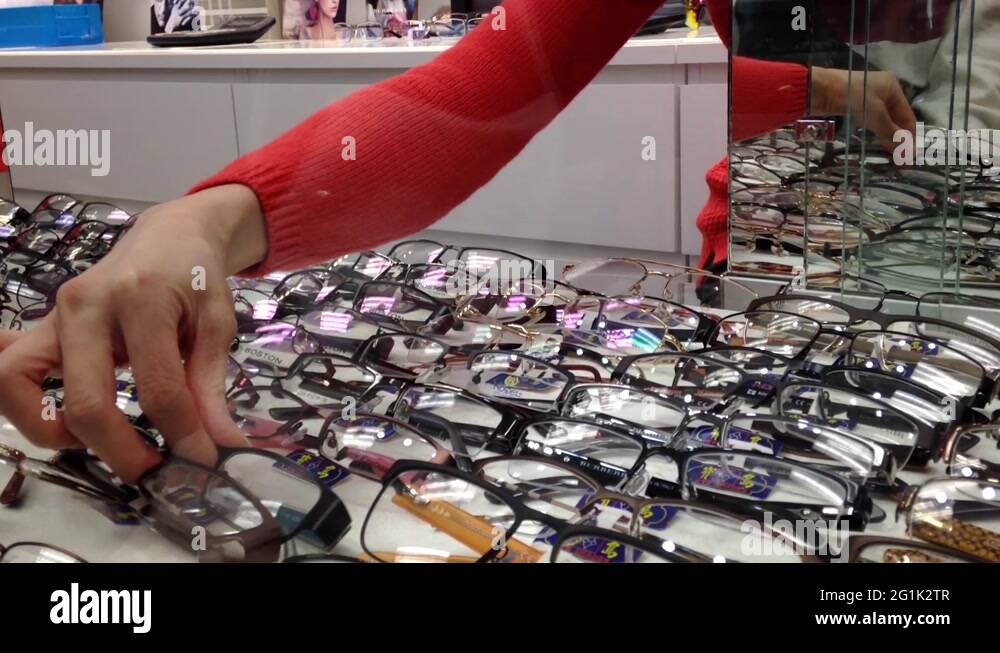 Optician display and glasses Stock Videos & Footage - HD and 4K Video ...