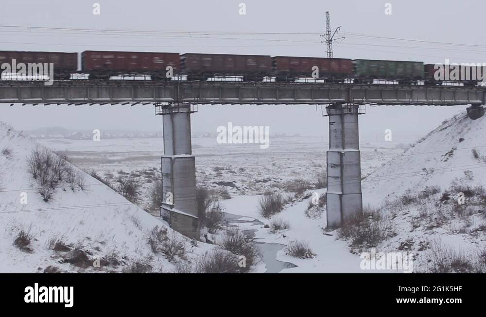 Goods train carriages Stock Videos & Footage - HD and 4K Video Clips ...