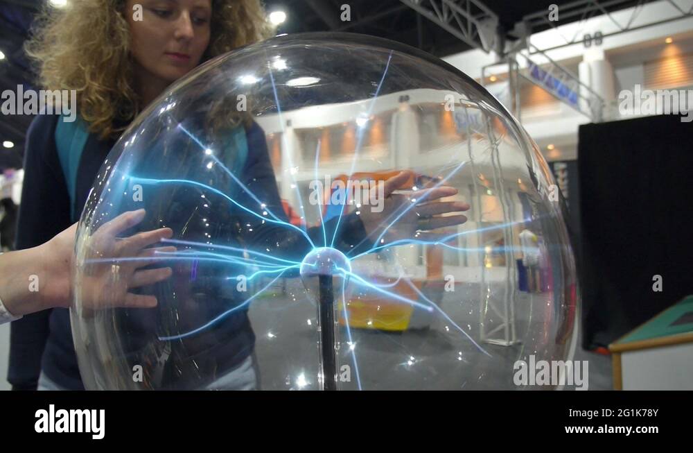 Electric beams Stock Videos & Footage - HD and 4K Video Clips - Alamy