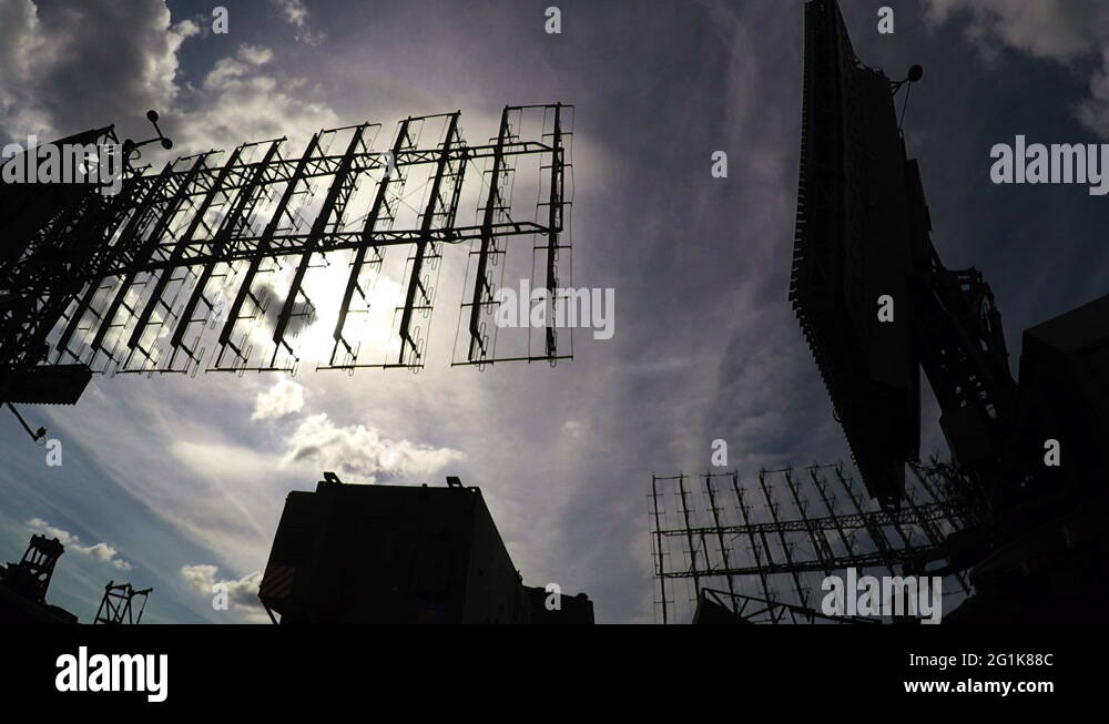 Radar stations Stock Videos & Footage - HD and 4K Video Clips - Alamy