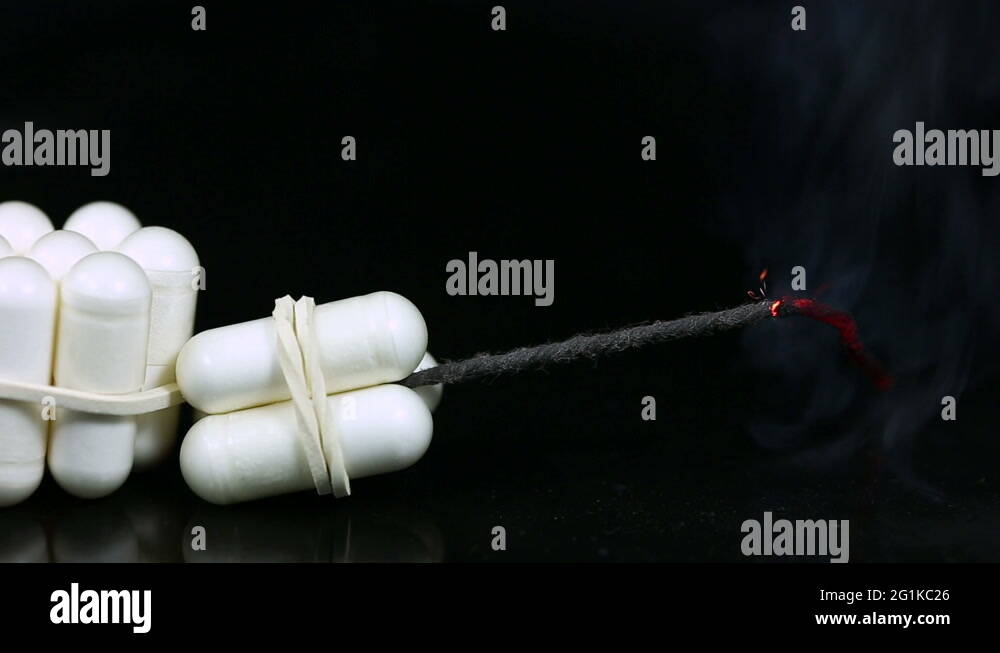 Burning fuse Stock Videos & Footage - HD and 4K Video Clips - Alamy