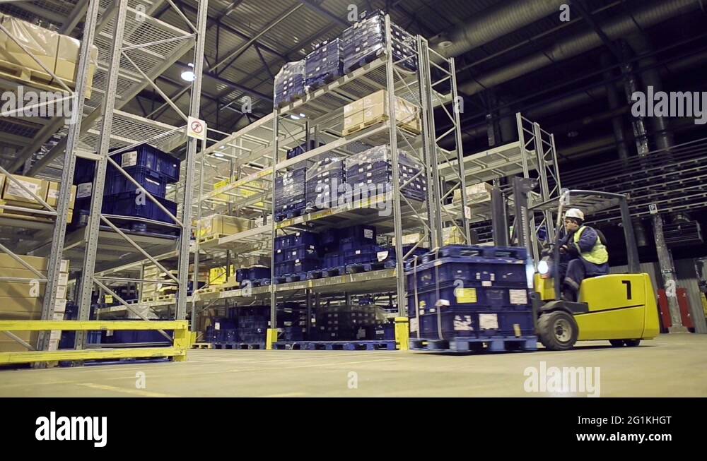 Man transporting box Stock Videos & Footage - HD and 4K Video Clips - Alamy