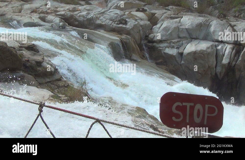 Label stop Stock Videos & Footage - HD and 4K Video Clips - Alamy