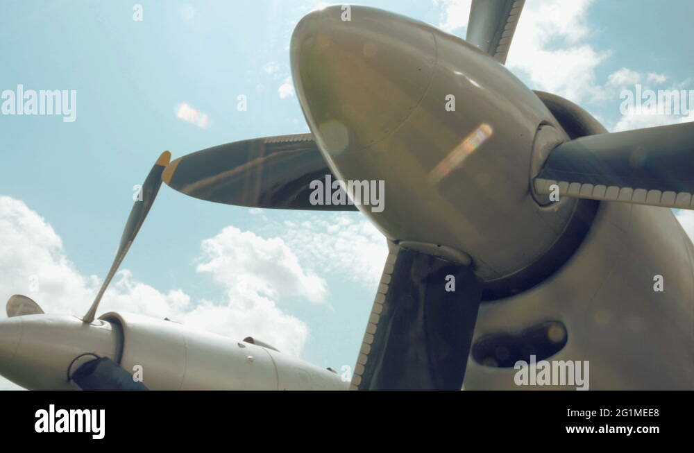 Plane propellers are shown in a close up Stock Video Footage - Alamy