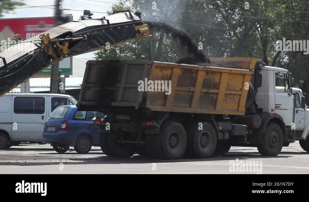 Milling of the road surface Stock Videos & Footage - HD and 4K Video ...