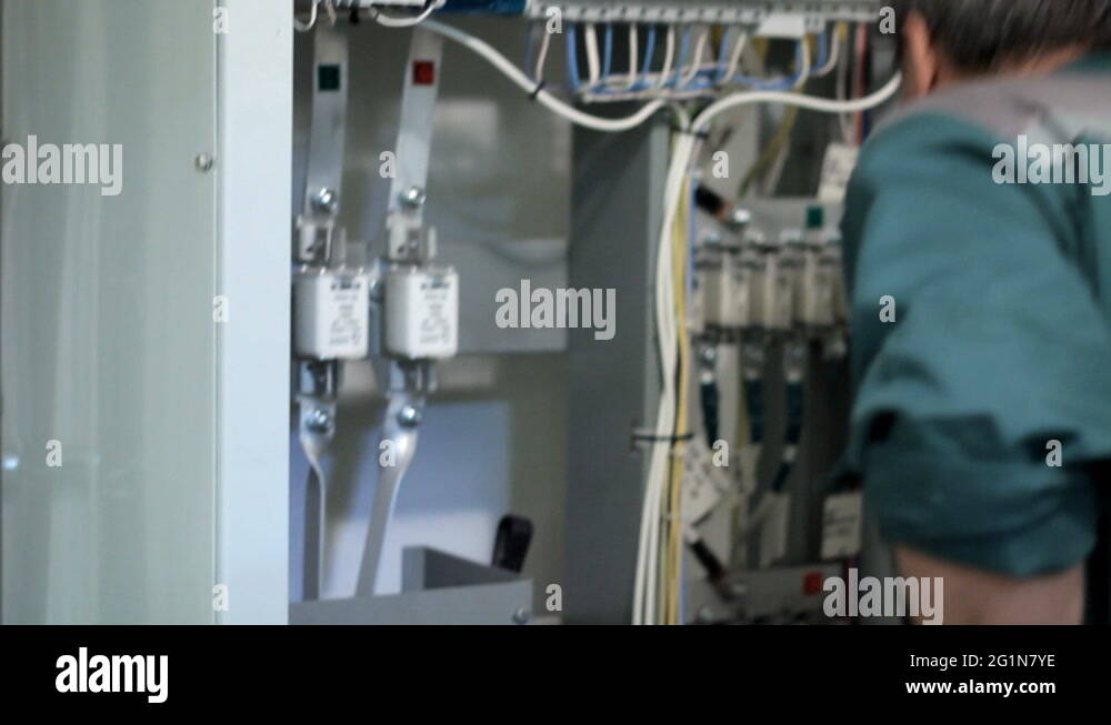 Wiring check Stock Videos & Footage - HD and 4K Video Clips - Alamy