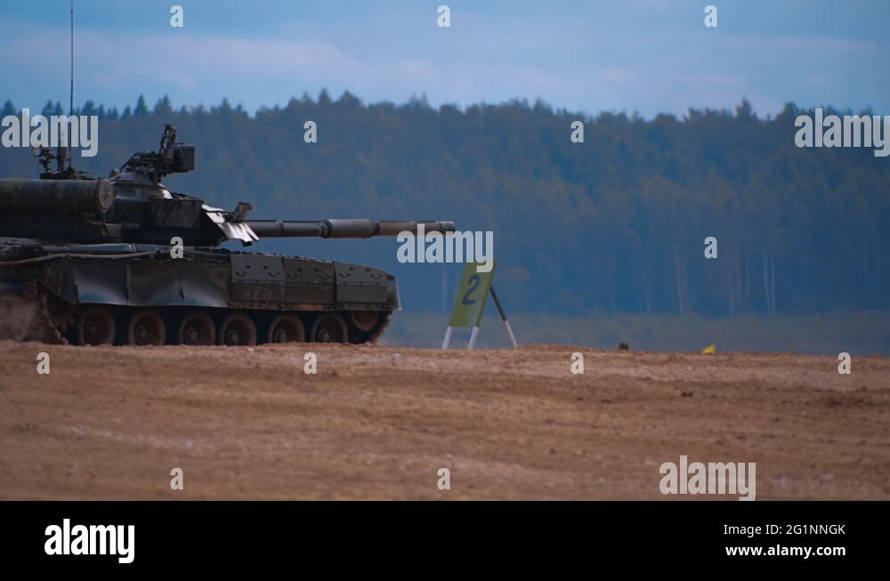 Attack on a tank Stock Videos & Footage - HD and 4K Video Clips - Alamy