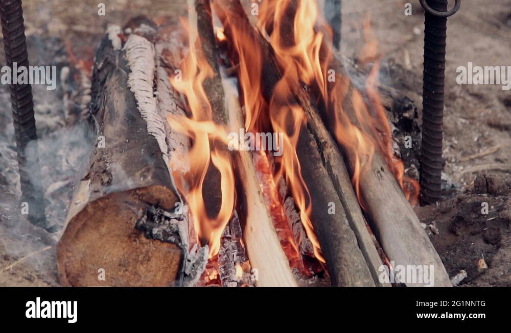 Cauldron stand Stock Videos & Footage - HD and 4K Video Clips - Alamy