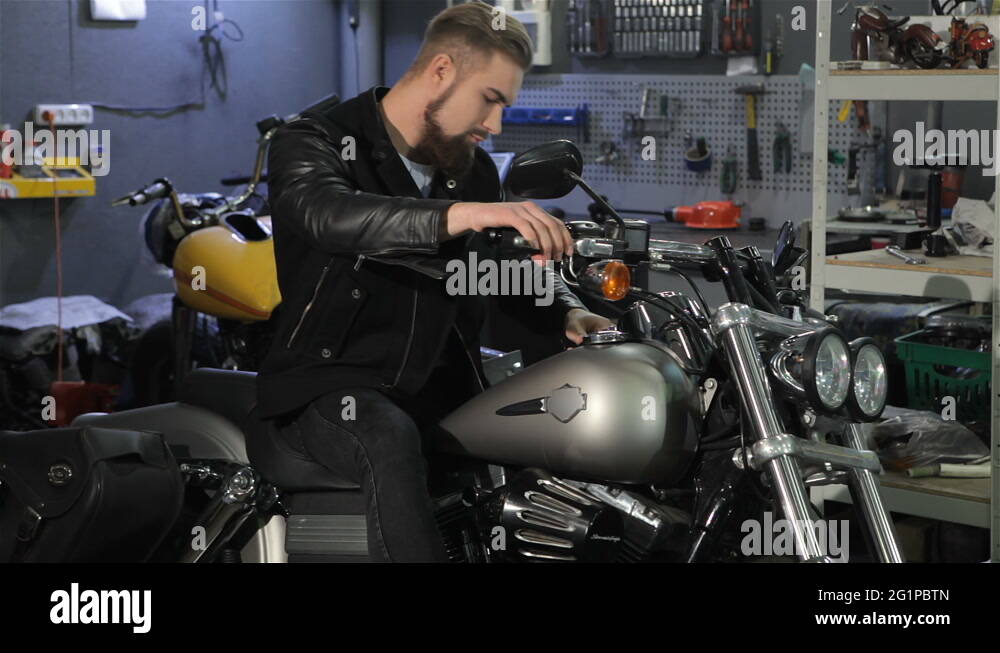 Classic chopper Stock Videos & Footage - HD and 4K Video Clips - Alamy