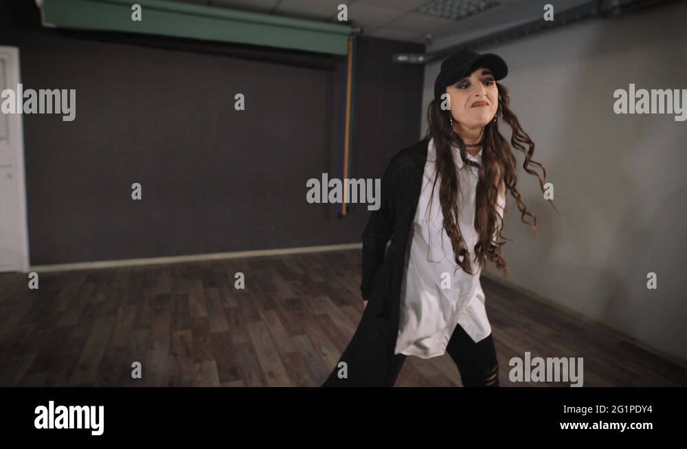 Joined hip Stock Videos & Footage - HD and 4K Video Clips - Alamy