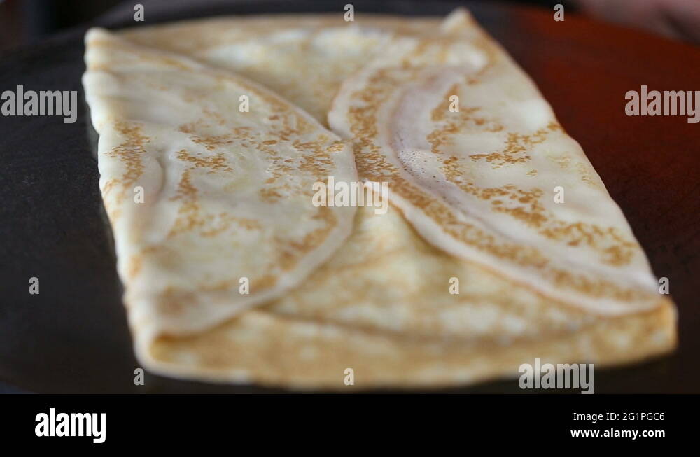 Chef uniform fold Stock Videos & Footage - HD and 4K Video Clips - Alamy